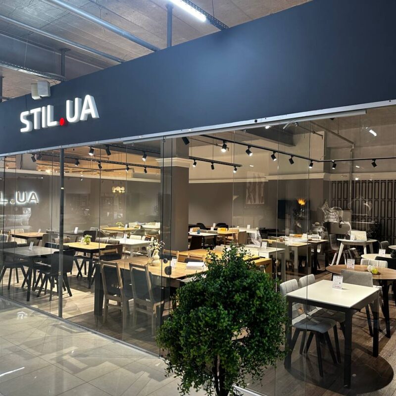 Столи з покриттям Egger, крісла та стільці - STIL.UA